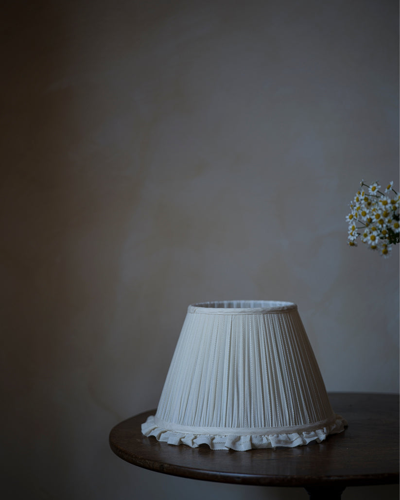 The Embroidered Cotton in Daisy – Imogen Pope London